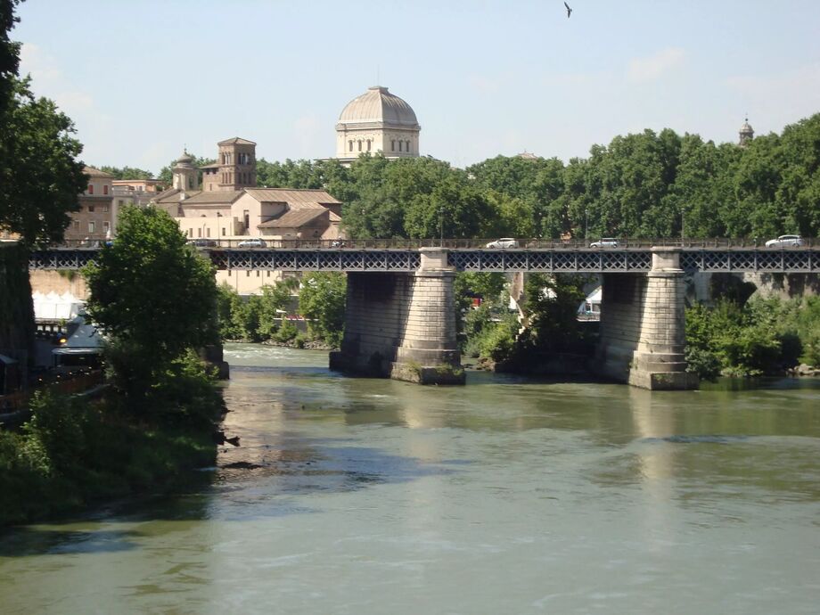 Floden Tibern - Rom, Italien - Thequeen - Reseguiden