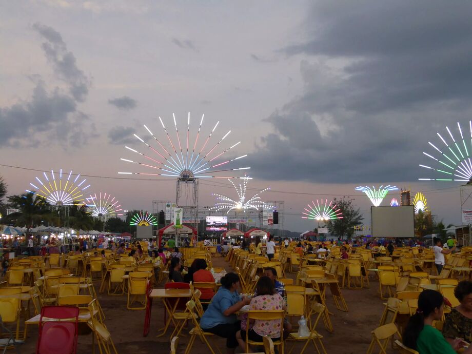Festival i Ban Phe - Ban Phe, Rayong, Thailand - Sos08 - Reseguiden