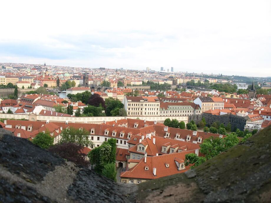Utsikt ner mot Karlsbron. - Prag, Tjeckien - Ziesta - Reseguiden