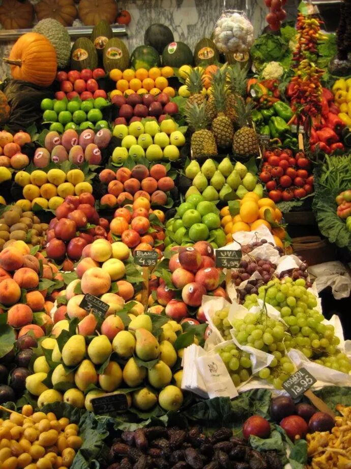 Frukter i saluhallen - Barcelona, Barcelona-området, Katalonien ...