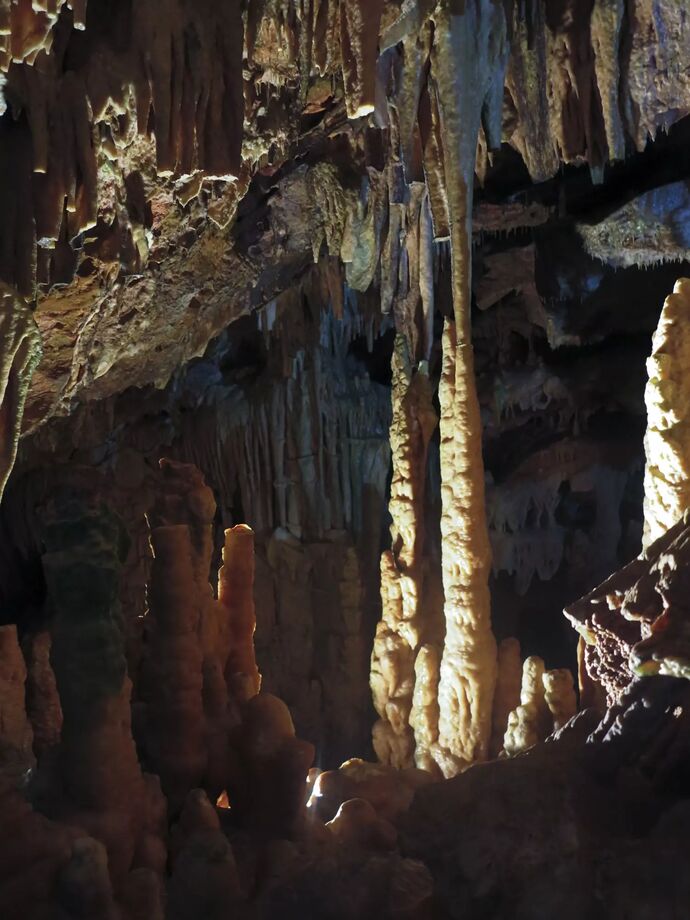 vlychada cave - Pírgos Dhiroú, Areópoli, Peloponnesos, Grekland - Lora ...