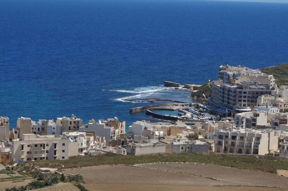 Marsalforn - Gozo, Malta - Sisso - Reseguiden