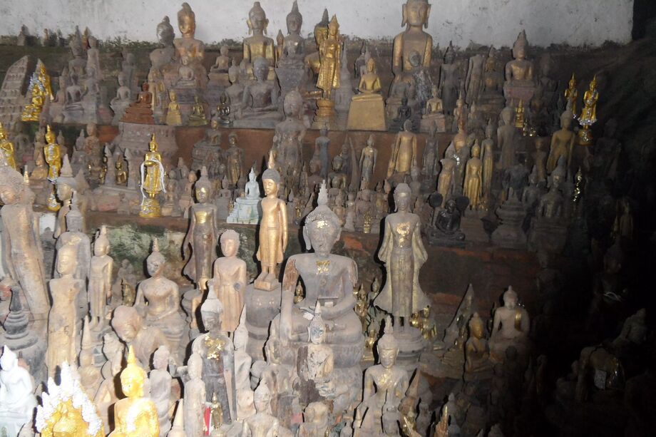 Helig grotta - Muang Pakbèng, Laos - Tesseli - Reseguiden