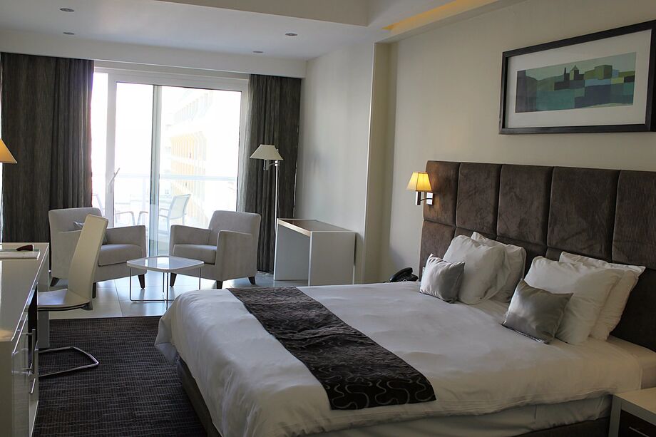 Vårt fina hotell The George - St Julian's, Malta - Pass1 - Reseguiden