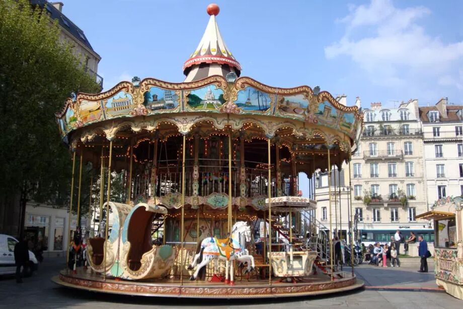 Klassisk karusell - Paris, Frankrike - Worldofmarie - Reseguiden