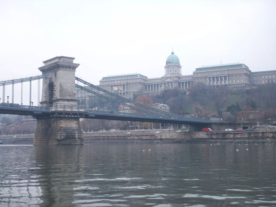 En av alla broar - Budapest, Ungern - Julia - Reseguiden
