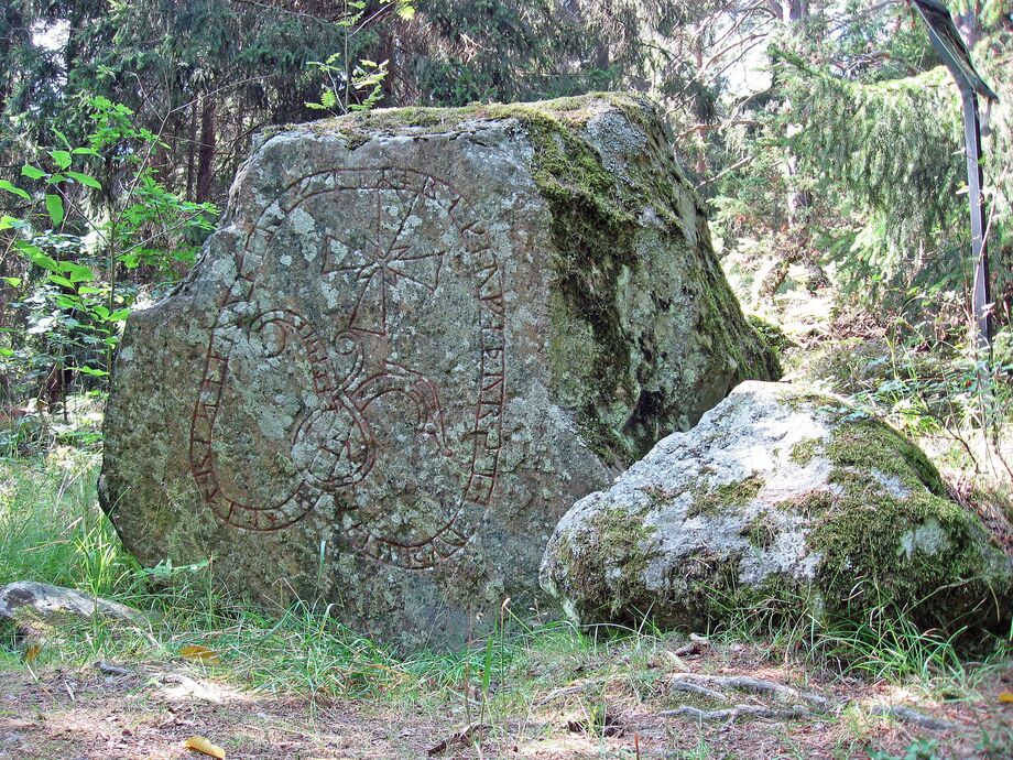 Runsten - Sverige - Gbenskar - Reseguiden