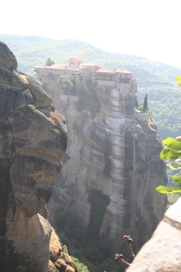 Kloster i Meteora - Parga, Grekland - Reslangtan - Reseguiden