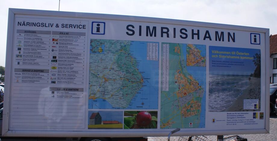 Turist-INFO - Simrishamn, Österlen, Skåne, Sverige - Fotobengt - Reseguiden
