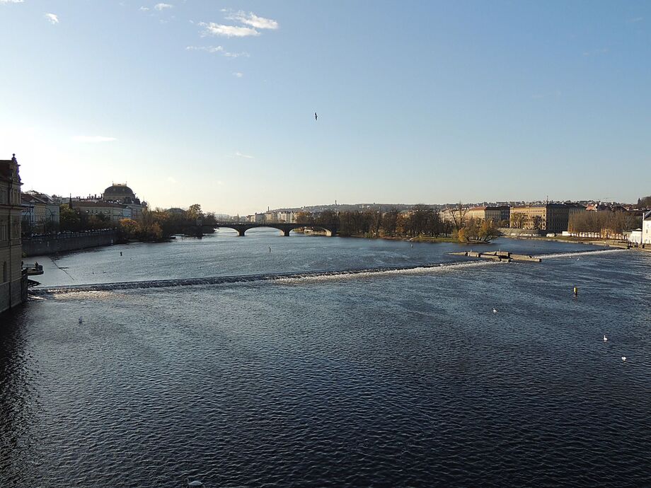 Vy från Karlsbron. - Karlův most, Prag-Prag 1, Tjeckien - Kattax ...
