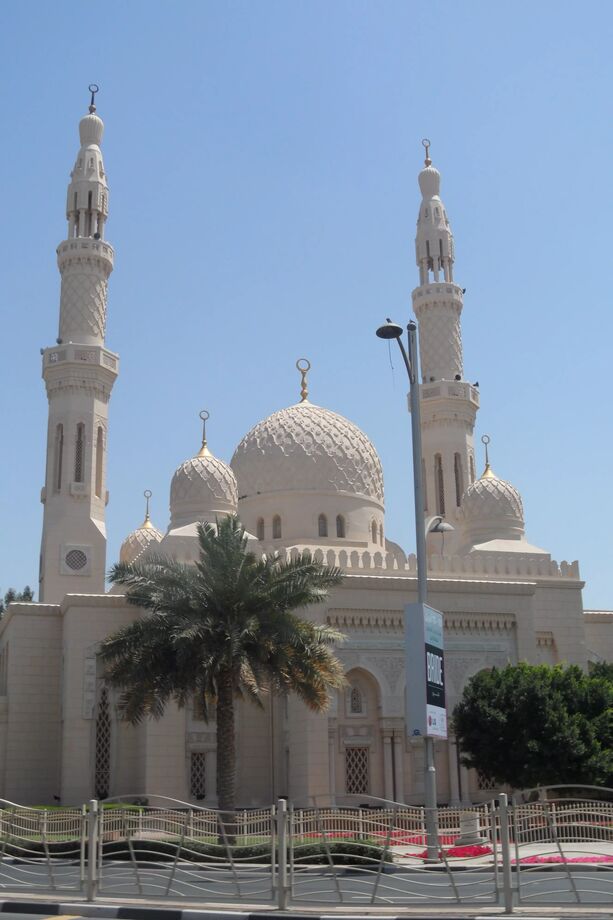 Moskén Jumeirah - Dubai, Förenade Arabemiraten - Tesseli - Reseguiden