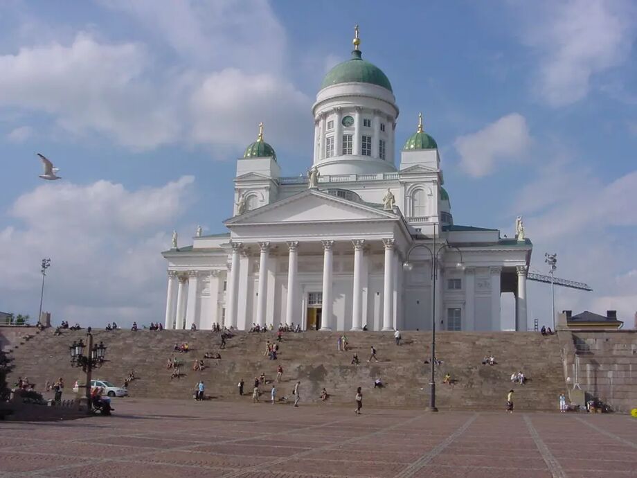 Helsingfors domkyrka - Helsingfors, Finland - Sambatobbe - Reseguiden