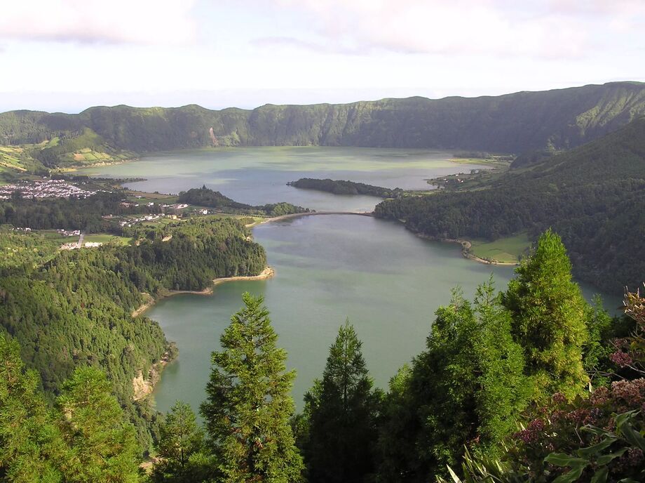 Bild #300662 från Azorerna, Portugal - Surre - Reseguiden