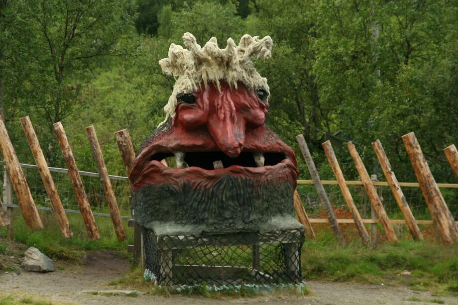 Liten ful gubbe - Norge - Emmsan - Reseguiden