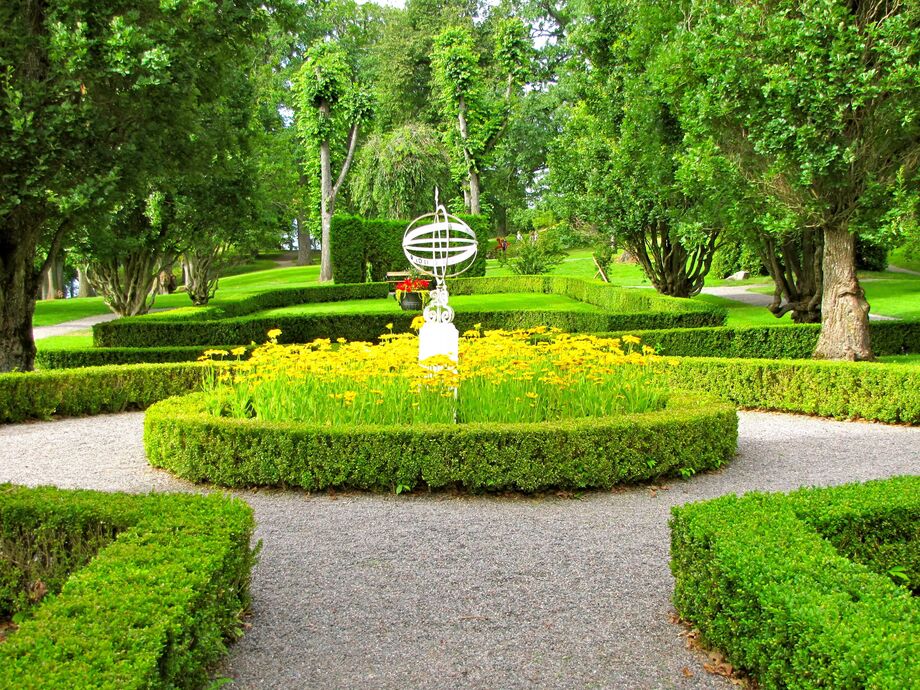 Taxinge slott parken - Mariefred, Södermanland, Sverige - Grekland ...
