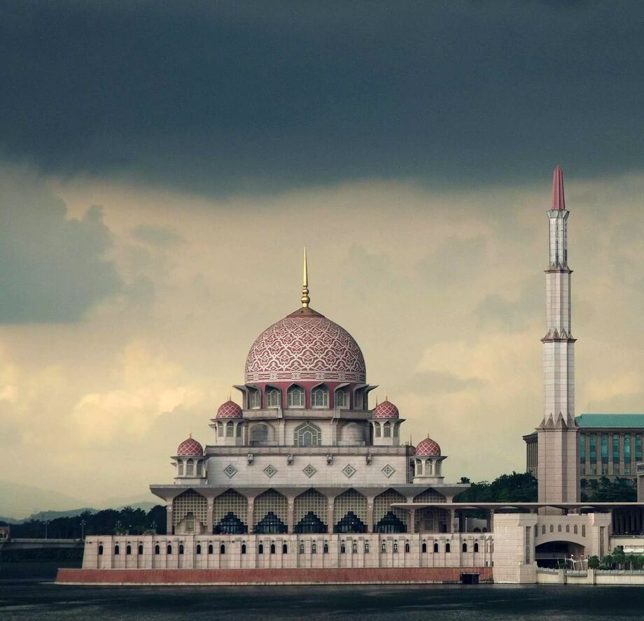 Den vackraste mosken. - Kuala Lumpur, Malaysia - Bengtar - Reseguiden