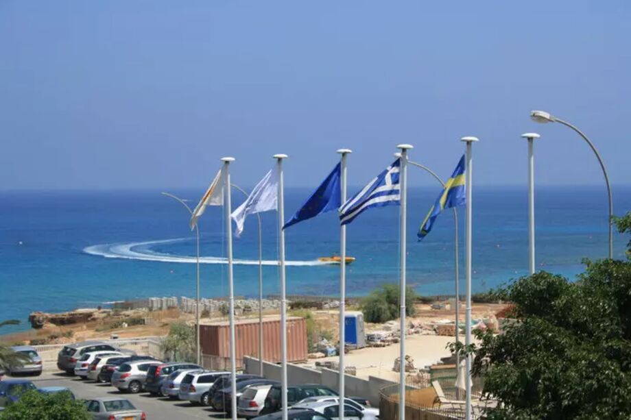 Utsikten - Fig Tree Bay, Cypern - Malusen - Reseguiden