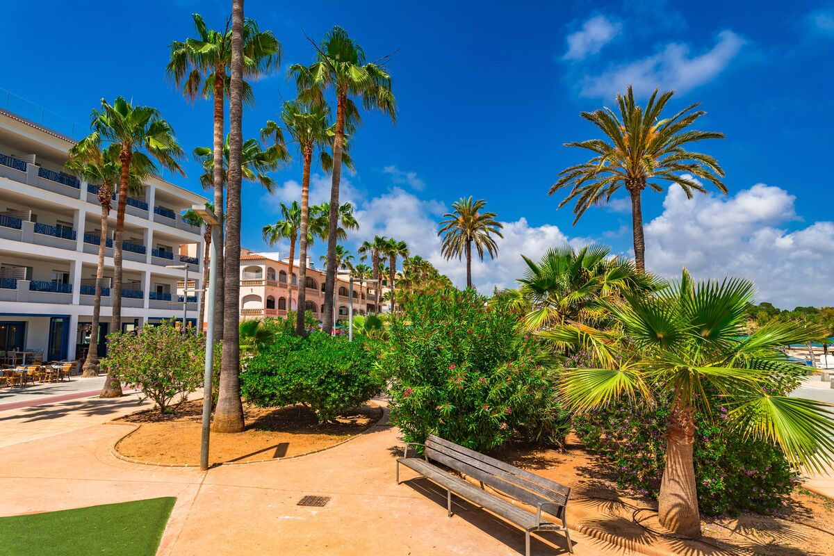 Charterresor till Colonia de Sant Jordi, Mallorca - Reseguiden