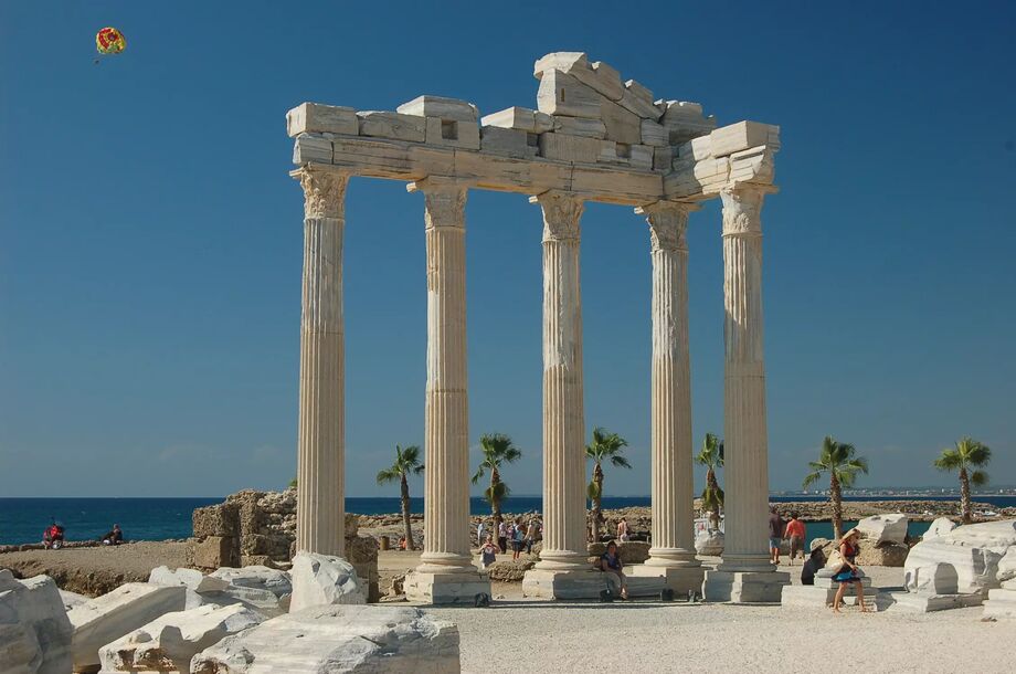 Apollontemplet - Side, Antalyakusten, Turkiet - Zarne - Reseguiden