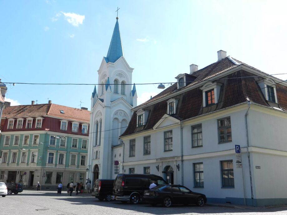 Kyrka i gamla stan - Riga, Lettland - Frejohan - Reseguiden