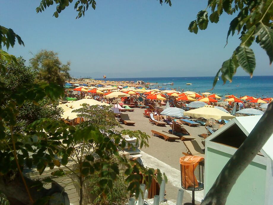 Rhodos Beach, norra - Ariamaria - Reseguiden