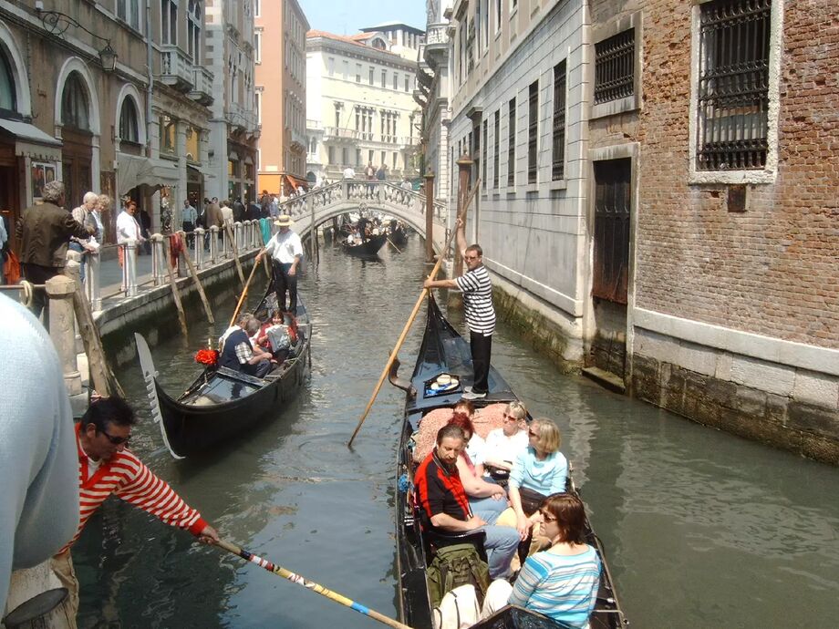 Gondoler i Venedig - Italien - Kina - Reseguiden