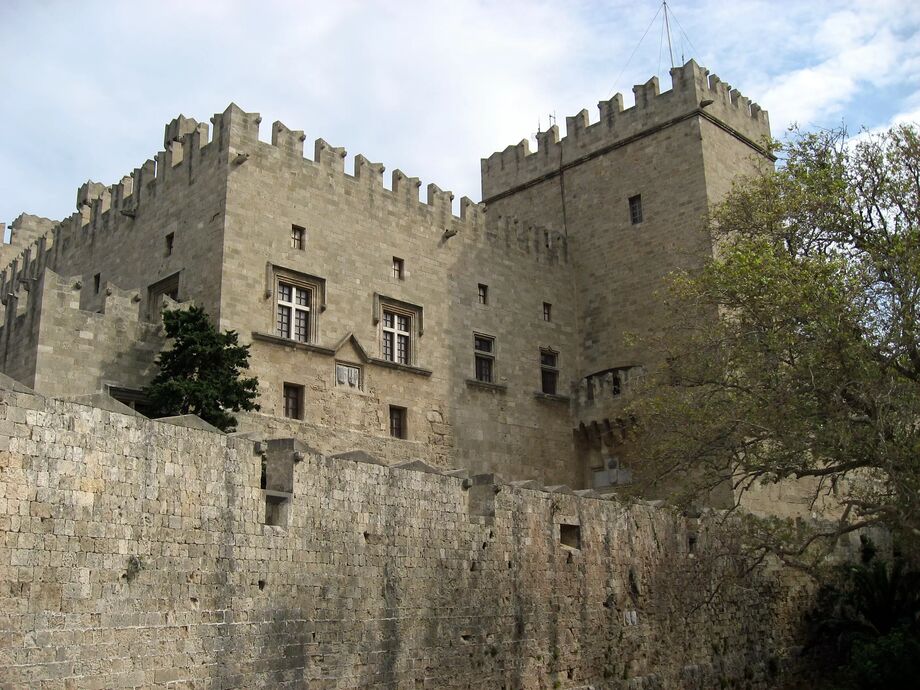 Stormästarens palats - jättelik riddarborg - Rhodos stad, Rhodos ...