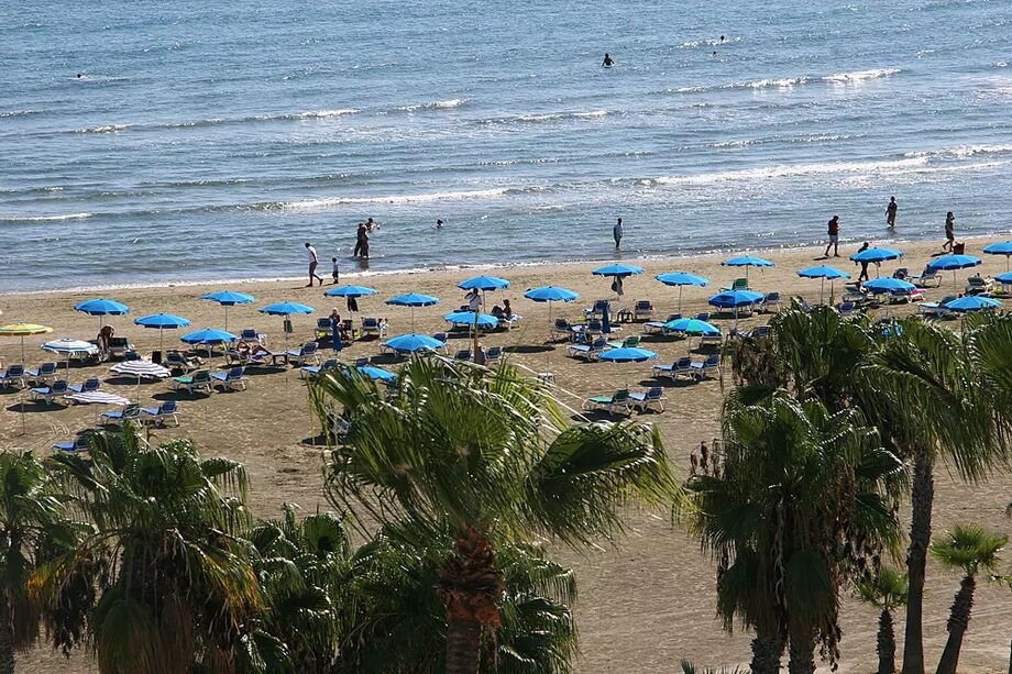 Strand. - Larnaca, Cypern - Ellinor - Reseguiden